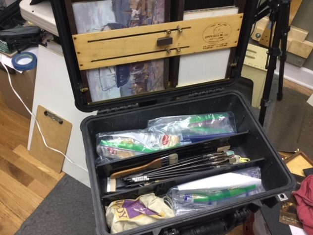 Plein Air Art Supplies: Choosing the Right Paint Box - OutdoorPainter